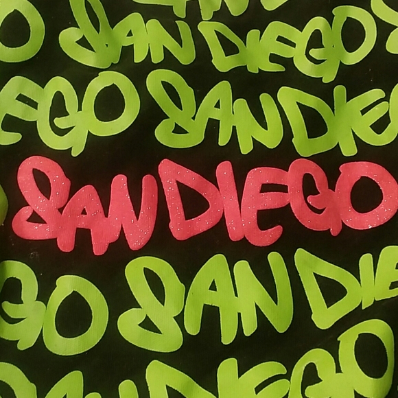 Robin Ruth | Bags | Robin Ruth Sandiego Slingmessenger Bag | Poshmark